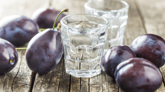 Fruit distillates: the difference between distillate and spirit | Bondston