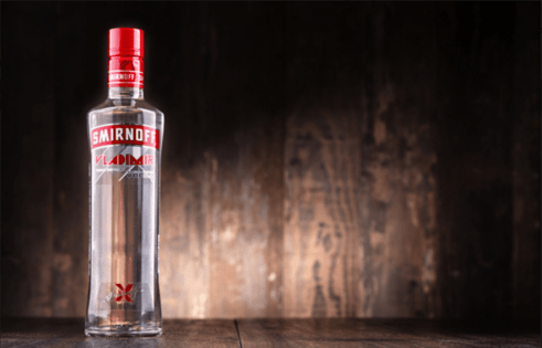Vodka Smirnoff makes fun of Trump. She shot or hit the bull's-eye ...