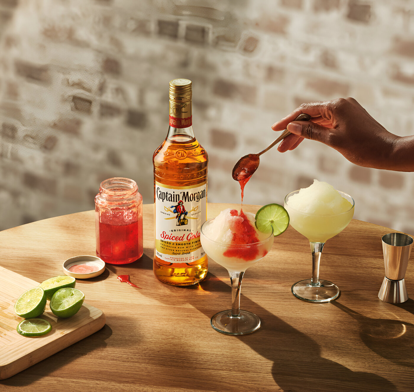 Captain Morgan Spiced Gold 1l - Dark rum | Bondston