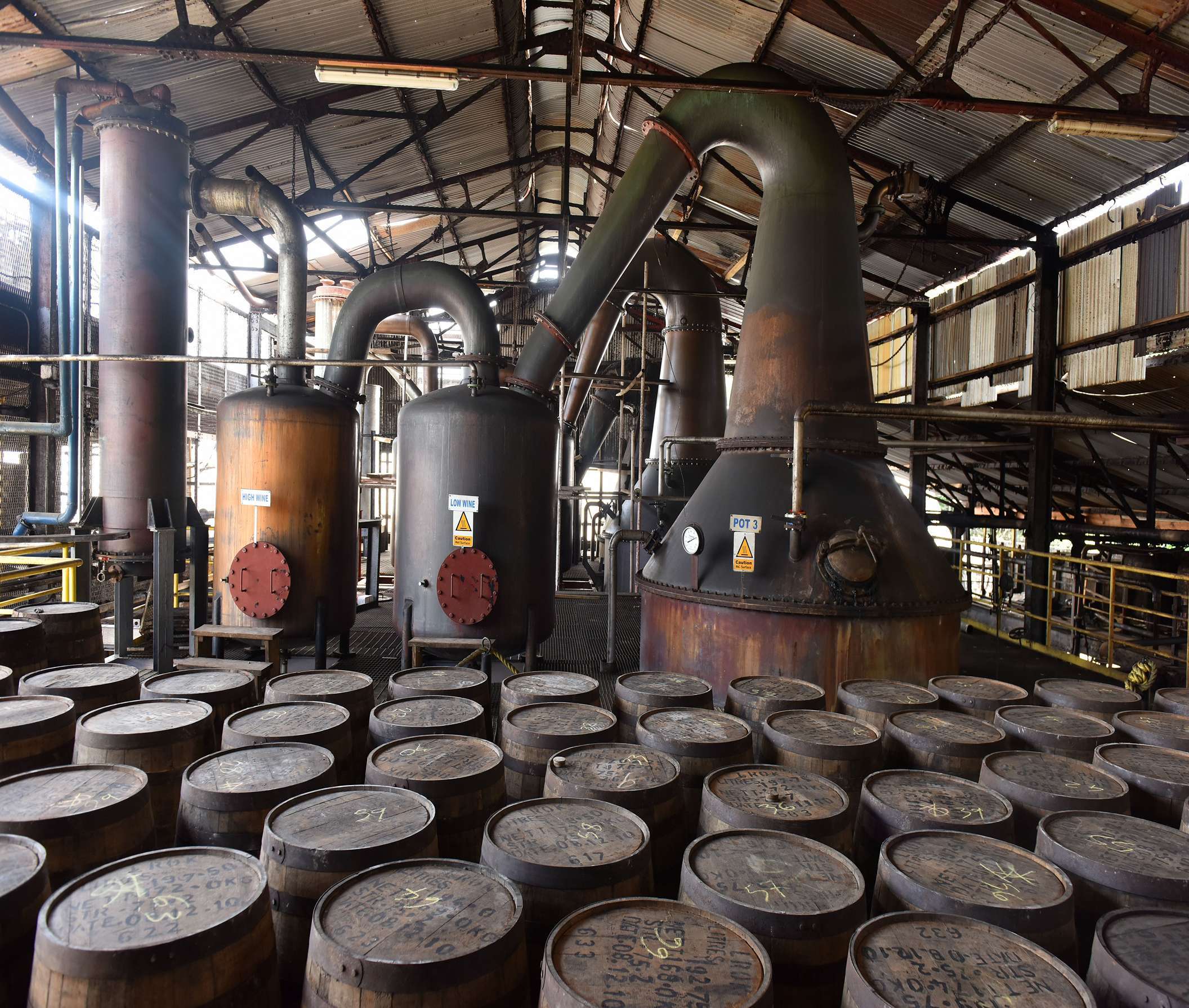 Alcohol eshop, delivery of alcoholic beverages | Bondston